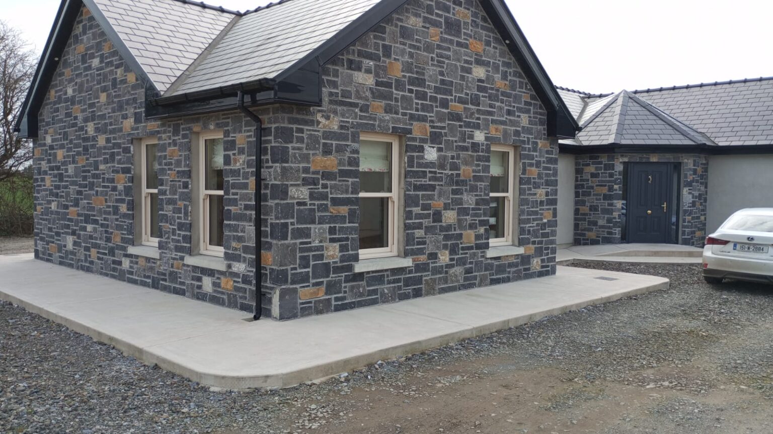 Kilkenny Limestone Cladding Cladding - Harding Stoneyard Ireland
