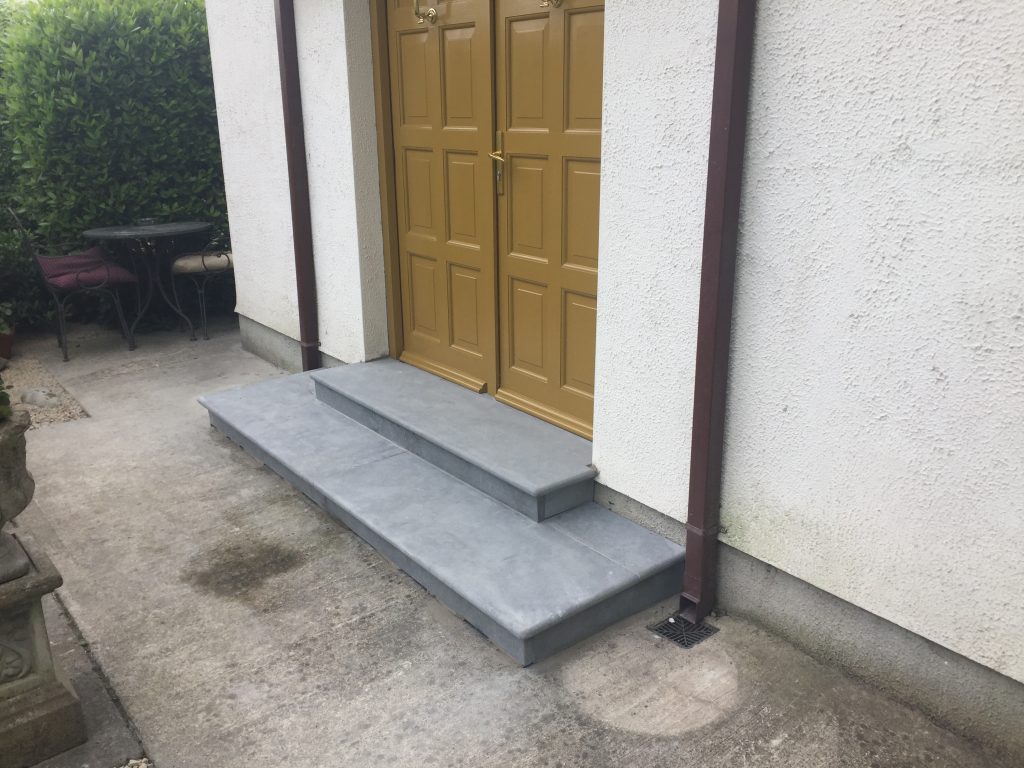 Sanded Limestone Steps - Harding Stoneyard Ireland