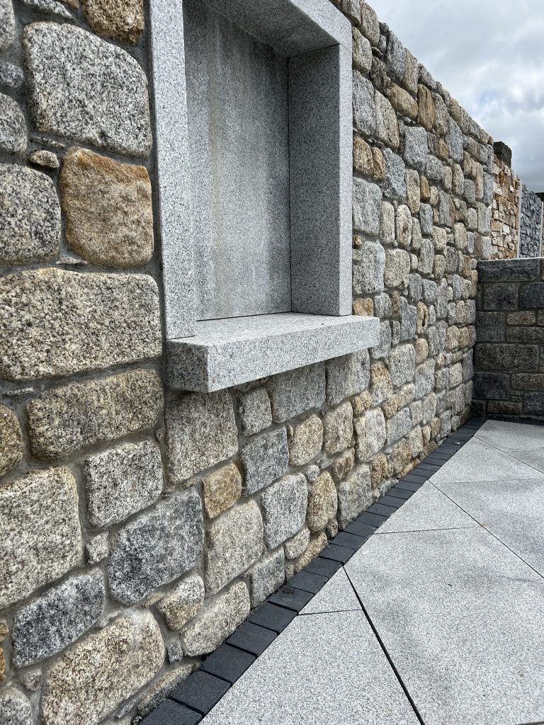 Silver Granite Building Stone - Harding Stoneyard Ireland